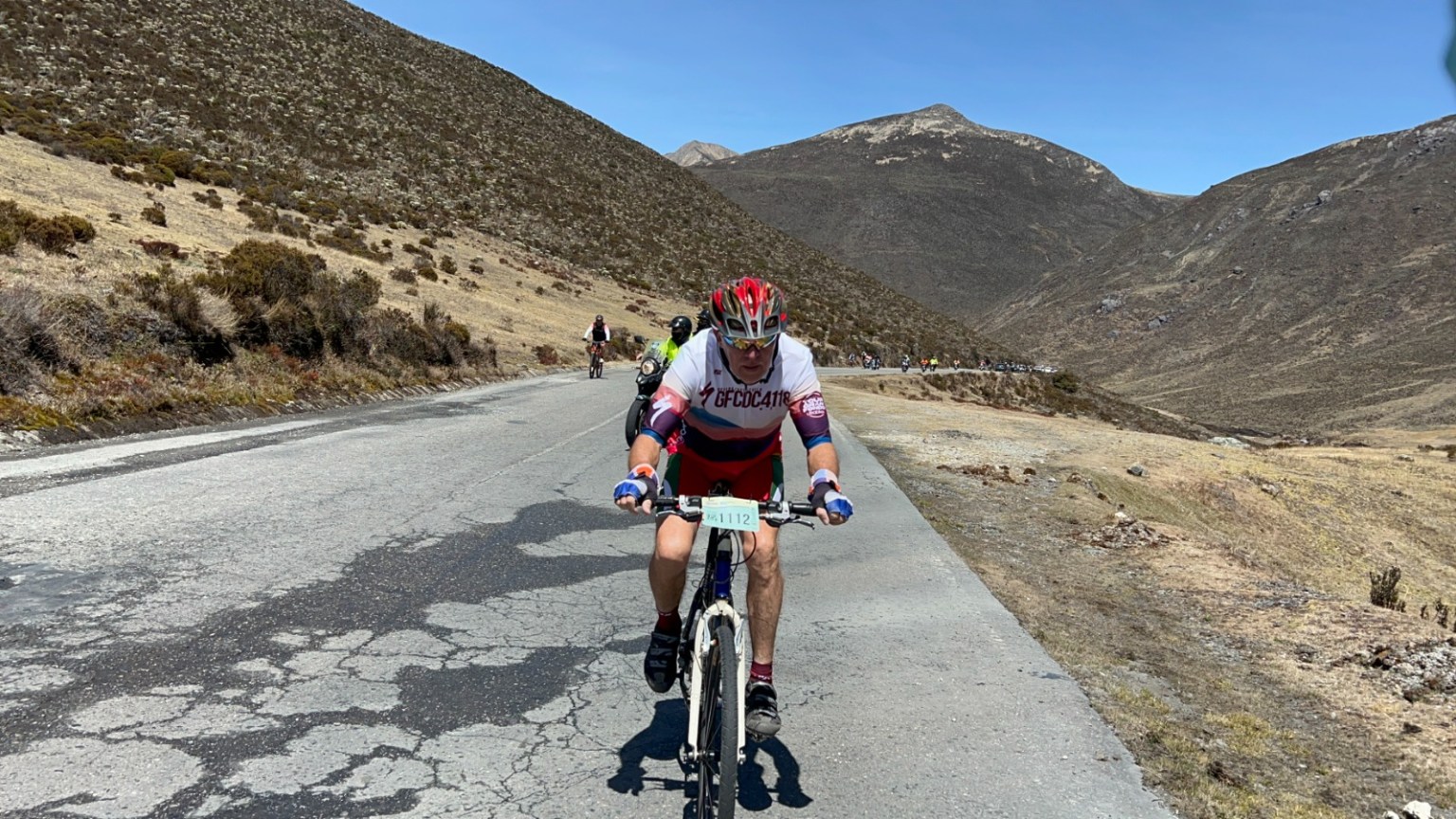Bancamiga y ByM Sport estrenan documental Gran Fondo Collado del Cóndor ...